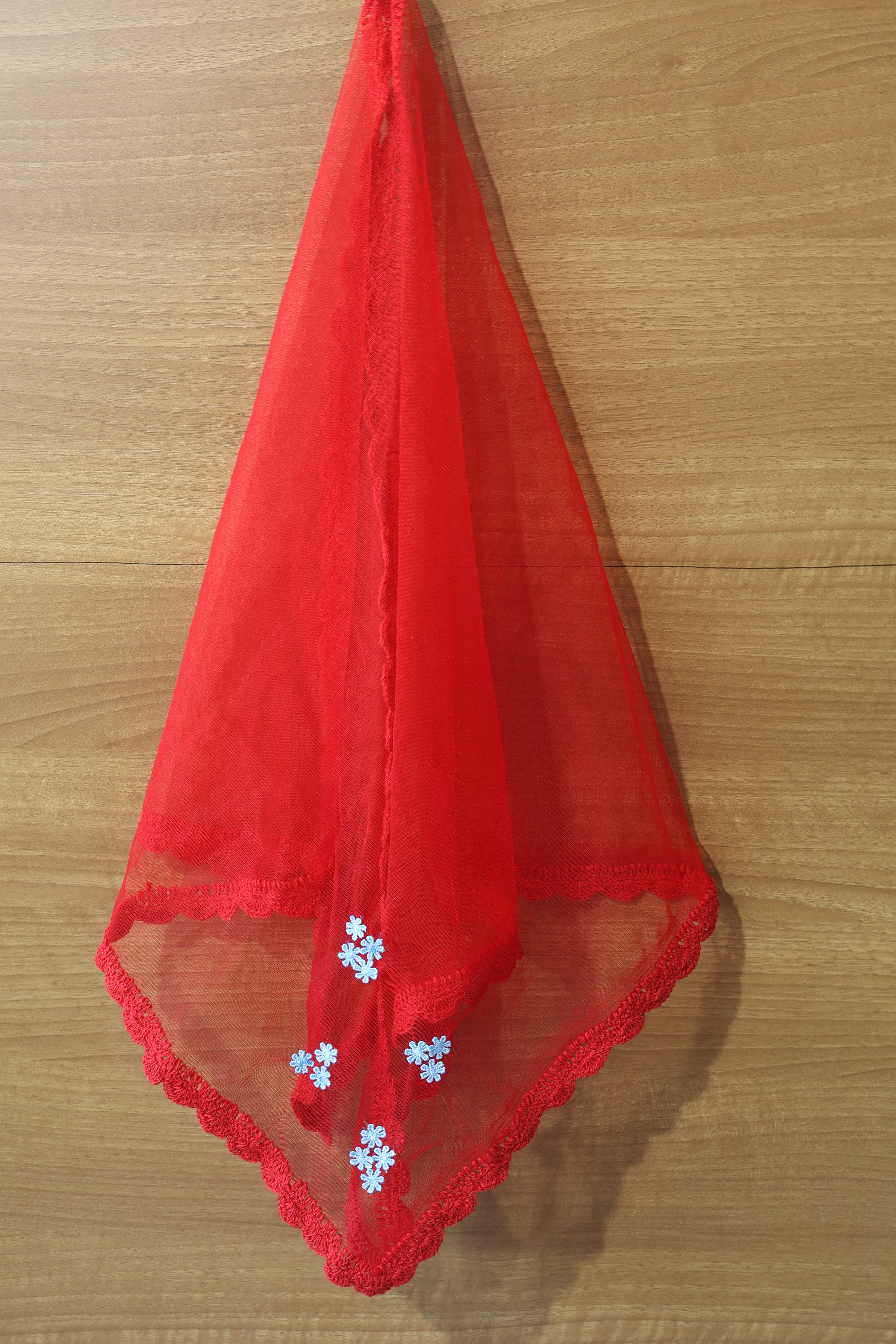 Church Veil (Red) – Decordiary Online